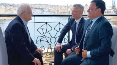 Wara l-iskandlu ta’ David Casa dwar id-drogi, Eddie Fenech Adami ...